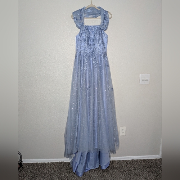 JJs House | Dresses | New Jjs House Blue Off Shoulder Princess Sweep ...
